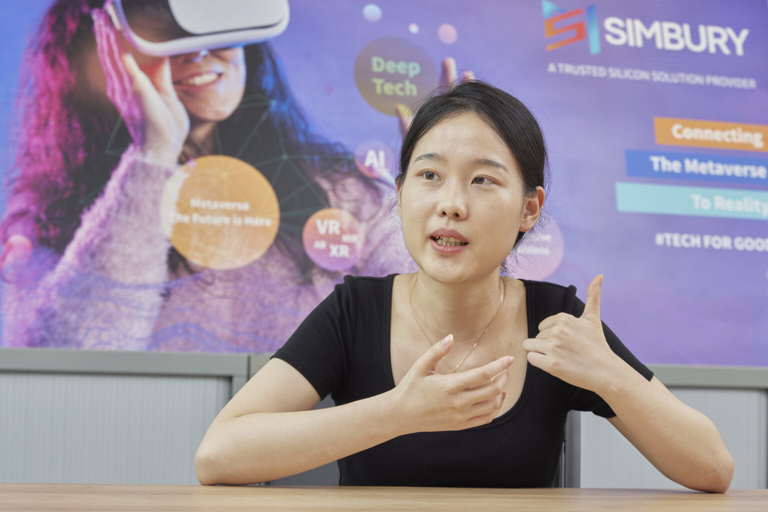 香港經濟日報TOPick專訪 : 【微電子新天】微電子企業市值爆升 兩大因素要揀呢行！有STEM背景就得！ - Simbury